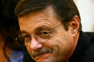 Adrian Stoica steps aside – Gymnastics Coaching.com