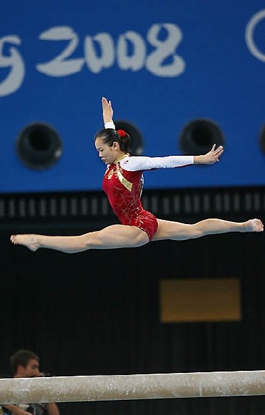 the great gymnast Cheng Fei – Gymnastics Coaching.com